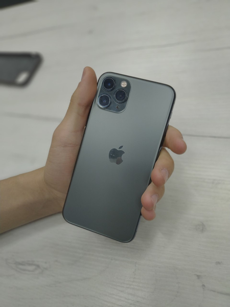 iphone 11 pro sotiladi
