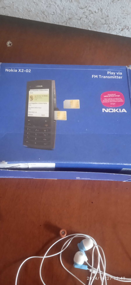 Телефон Nokia X2-02 тезда сотилади, полний камплект Танкадай ишлайди