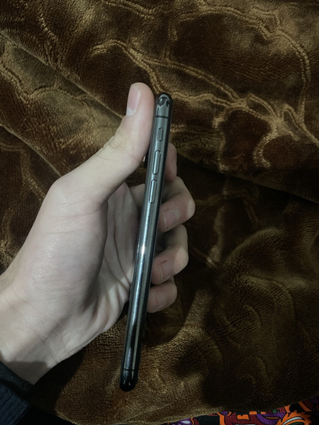 iPhone XS эмкость 90