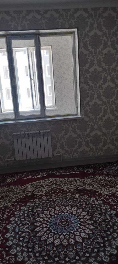 Navoiy v, Zarafshon sh. 13 kichik t. 2 xonali xonadon.