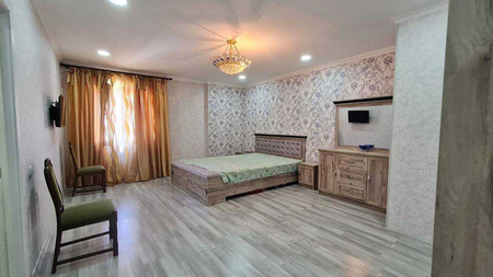 Продается 4 комнатная квартира в новостройке по улице Абдулла Каххара