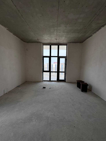 2 xonali 7-qavat 10 qavatli  Liftli monalit dom 74²