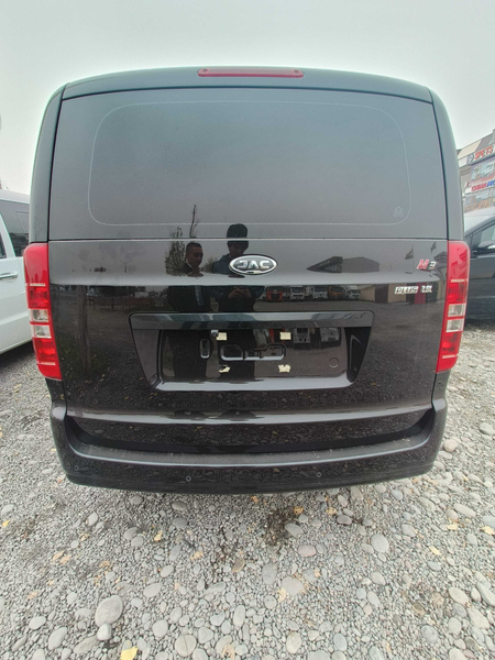 China Motorsda JAc M3 miniven mavjud