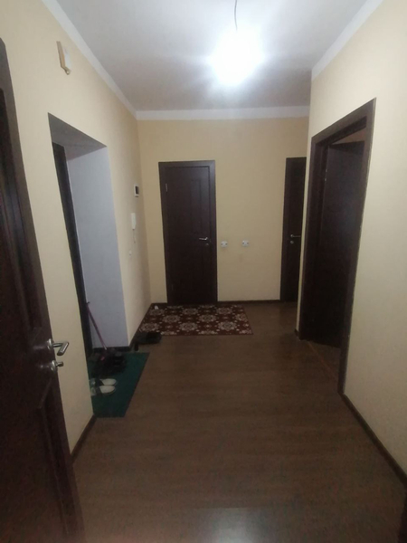 Sergeli 9 hudud 2 xona 4 etaj  sotiladi