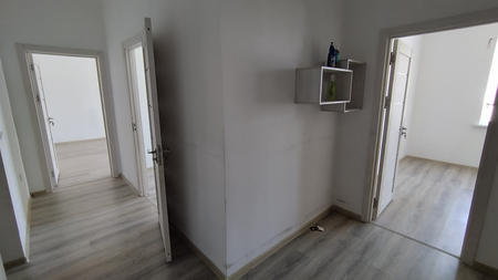 Srochna arzon narx yangi darxon 2xona