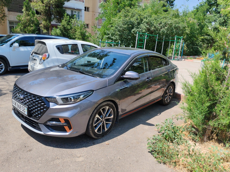 Продаёт CHERY ariza 6 pro