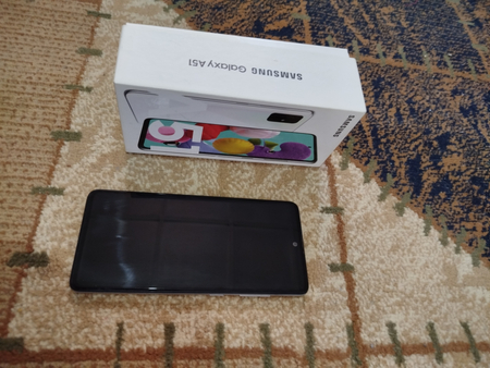 Продается Samsung galaxy A51 в идеальном состоянии