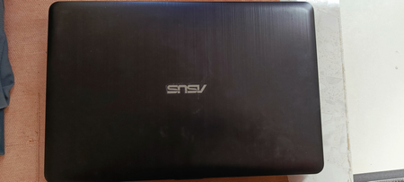 Ноутбук  ASUS xolati yaxwi batarekasi 2_3 соатга етади