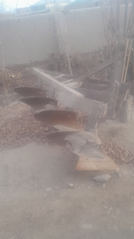 Mtz 80 traktori sotiladi kamplekt