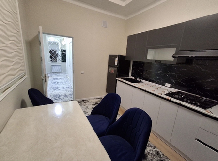 Novza metro 3 xona 550$