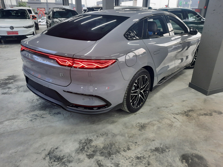 Сотилади Byd han нарда гре нови ранг