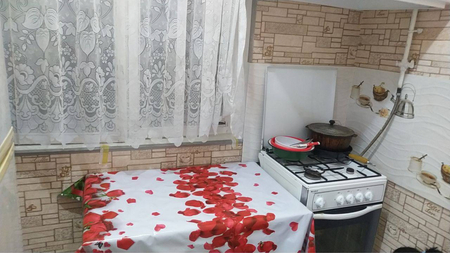 Чиланзар 2.  СРОЧНО аренда 1 комнатная 300$