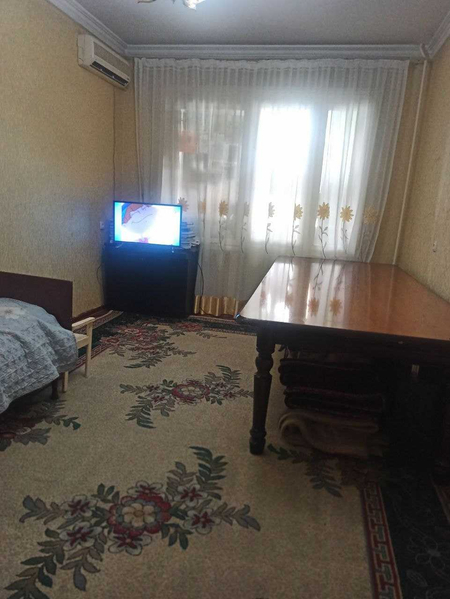 Продаётся в Массив Чимбой коракамиш 2 комнатная квартира 1 этаж