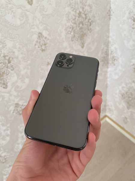 iphone 11 pro СРОЧНО !!