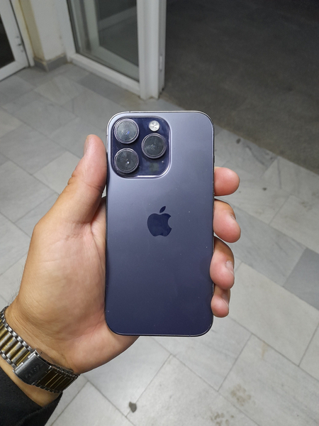 iPhone 14pro full