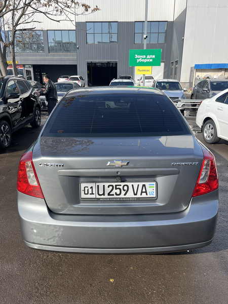 Продаю Chevrolet Gentra 2015год
