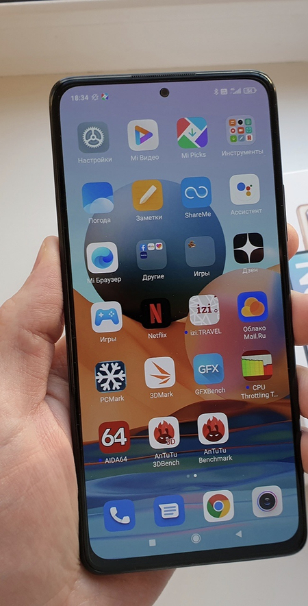 Xiaomi not 10 pro , 8__128 Гб в отличном состоянии.