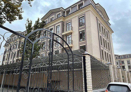 Продам квартиру срочно 1*2/2/5. В Элитном доме