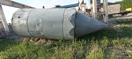 Bunker sement 45 tonalik sotiladi