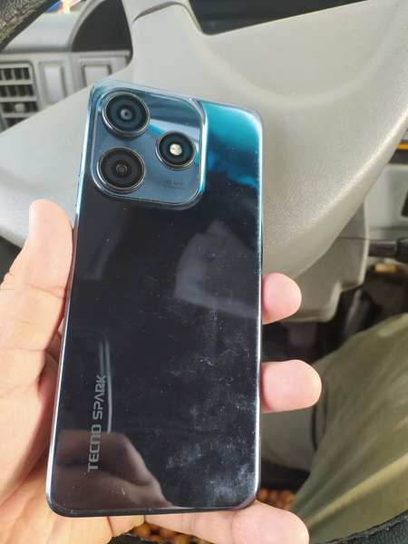 Tecno Spark 4/128