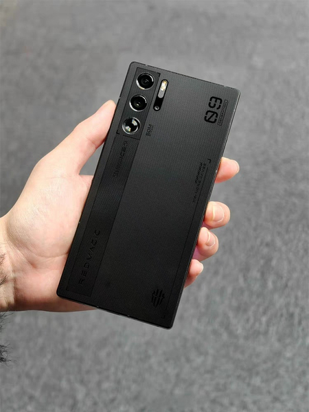 RedMagic 9 Pro+ (Super Gaming Phone)