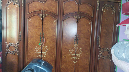 Mebel sotiladi.Spalniy
