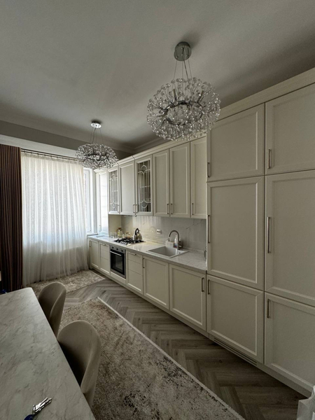 Срочно продается 4х комнатная квартира,ЖК Гринвич,Мирабадский р,100 м2