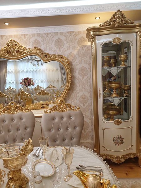 Продается комплект гостинной мебель