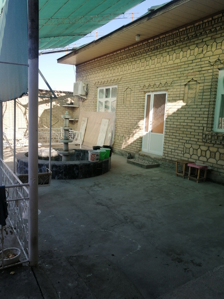 Eski shahar Raypo pavarot Hovli sotiladi