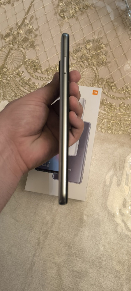 Telefon sotiladi redmi note 9 pro