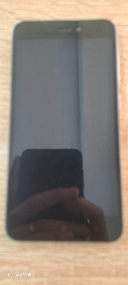 Redmi 5A holati ideal xotira 16gb