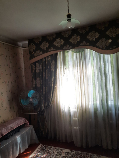 Продается 2-х ком. ЯнгиХаетский район Спутник 2.