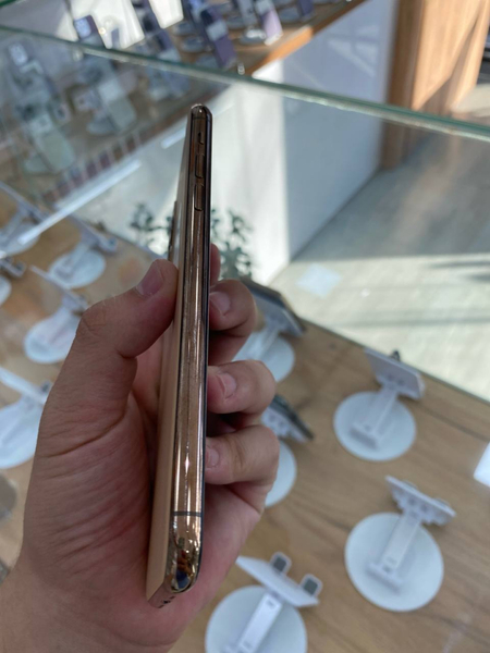 Rassrochka va Naht! Iphone 11 pro max 64gb 73% Gold LL/A Apple Expert