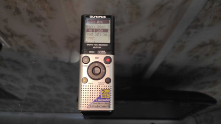 Диктофон Olympus VN-712PC