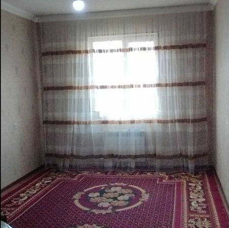 (К120107) Продается 4-х комнатная квартира в Шайхантахурском районе.