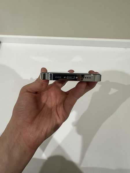 Продам iPhone 14 pro 128gb  white белый sim+esim иделаьное состояние