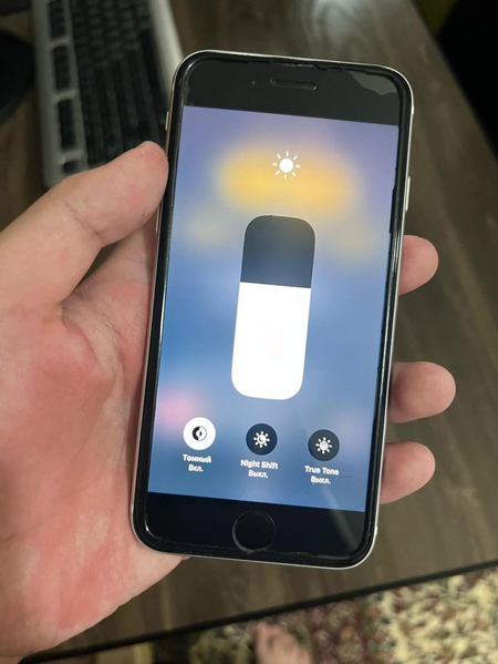 Iphone SE ideal narxiga vapshe arzidi kelishamiz