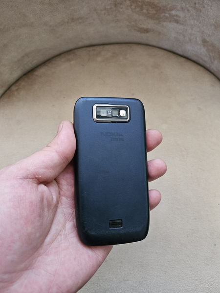 Nokia E63 imey 1oy