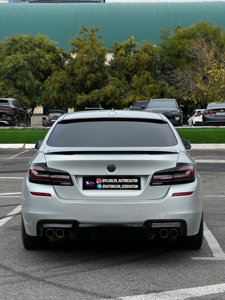 •Bmw M5 530i (F10)•