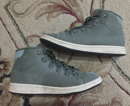 Высокие кроссовки Adidas (Индия), размер 36