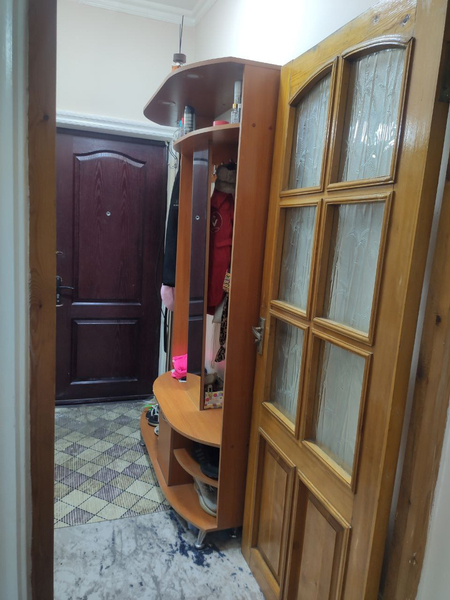 Юнусабад 8кв 2/1/4 не торец 56м² Срочно