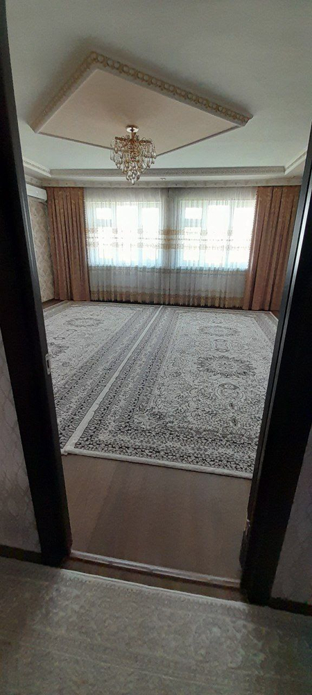 Продаю квартиру ,,