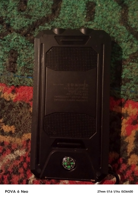 Quyosh panelli Powerbank