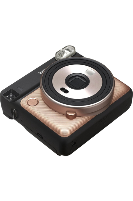 Фотокамера для моментальных снимков INSTAX SQUARE SQ6.