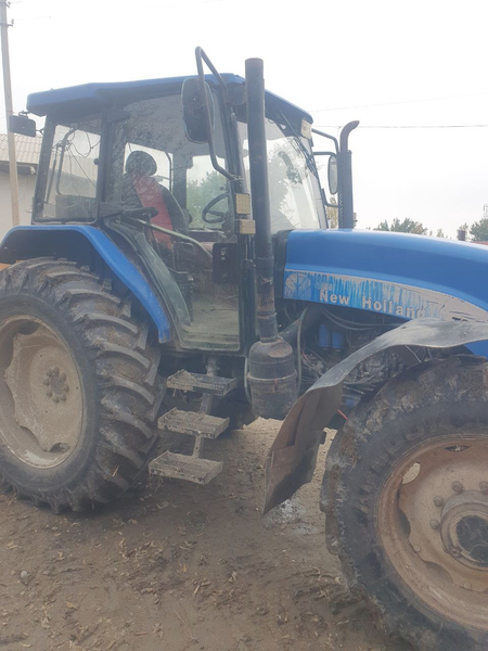 New holland traktor