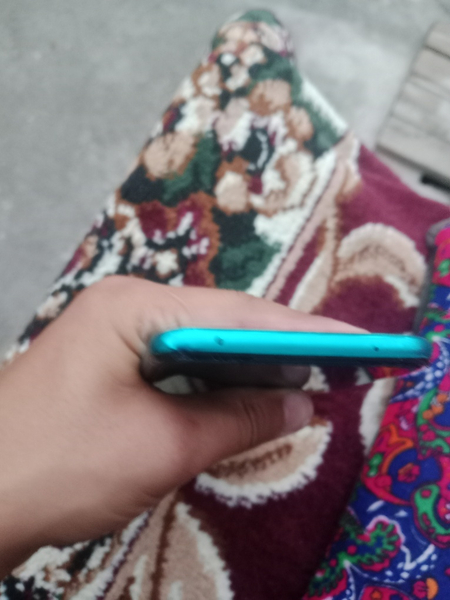 Redmi not 9 c sotladi