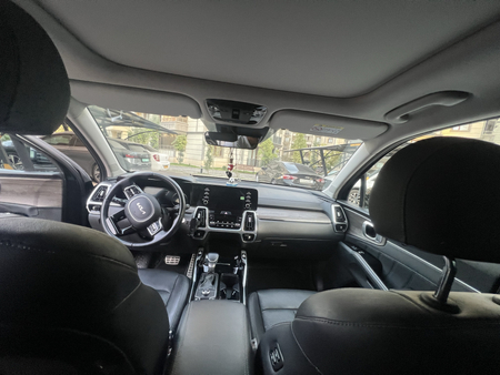 Продаётся KIA Sorento 2022г (FULL) 7 местный цвет черный