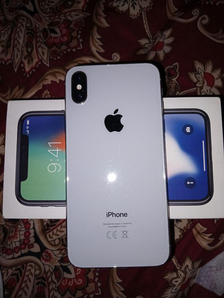 iPhone x  kar dok bor