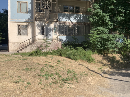 Продам 2х ком на Паркентском под бизнес