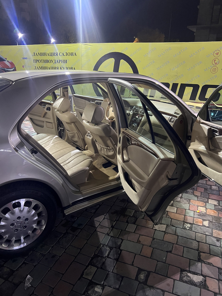 Продается Мерседес W210 кузов машина отличном состаяние